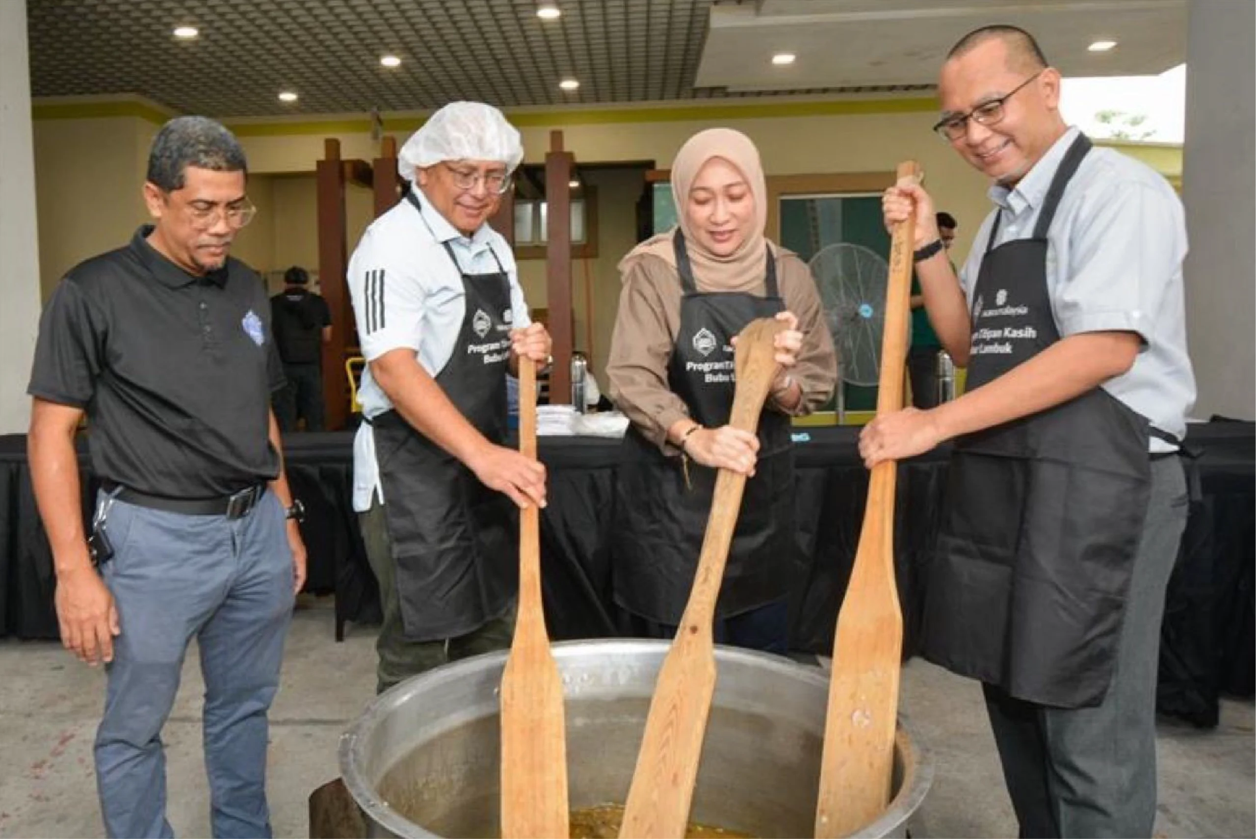Titipan Kasih Bubur Lambuk Programme